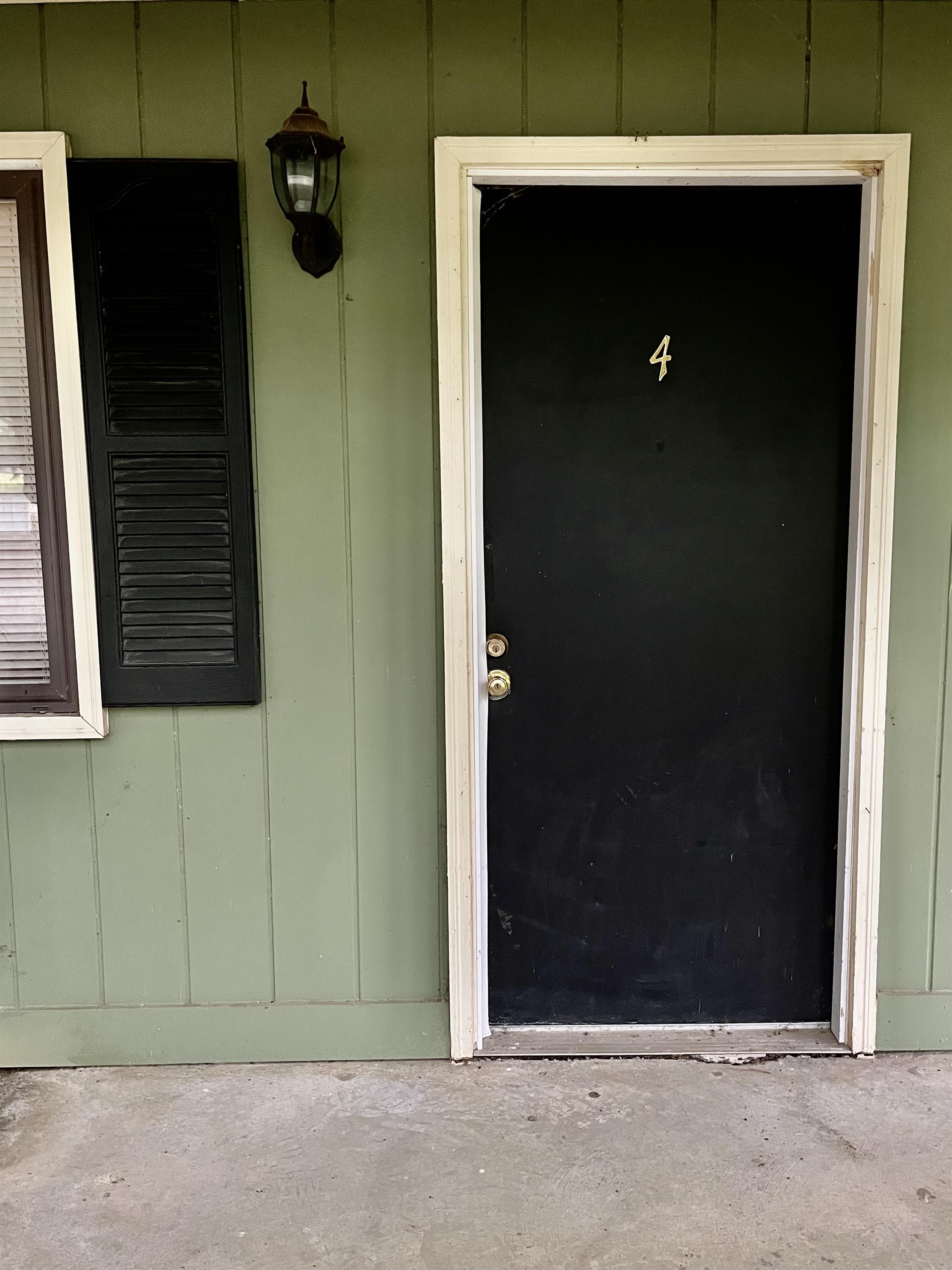 Home [simpsonpropertiesnc.managebuilding.com]